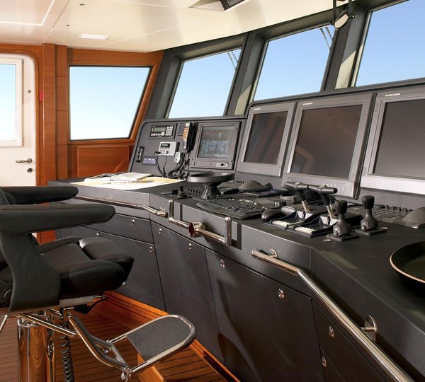 Station Image Gallery - Helm Station - Helm Station – Luxury Yacht ...